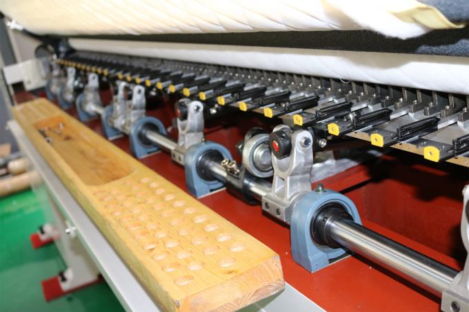CNC Bedding Industrial Quilting Machine Digital Control With 2 Needle Bars